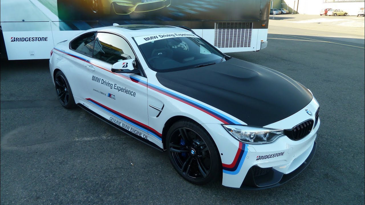 Loud BMW M4 exhaust sound, acceleration and revs. - YouTube