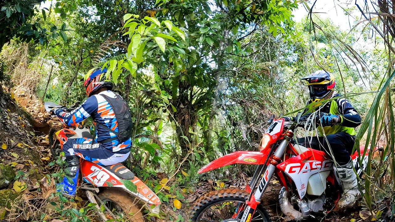 Ruta en Motos Increible Lindos Paisajes Montañas Campo Monte - YouTube
