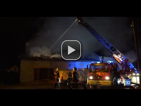 Bayel : un pavillon détruit par le feu. JT Canal32 du 08.12.20