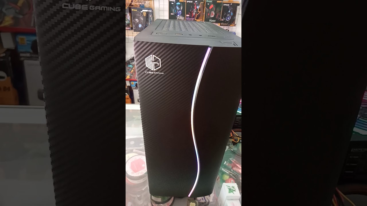 Unboxing cube gaming loriz - YouTube