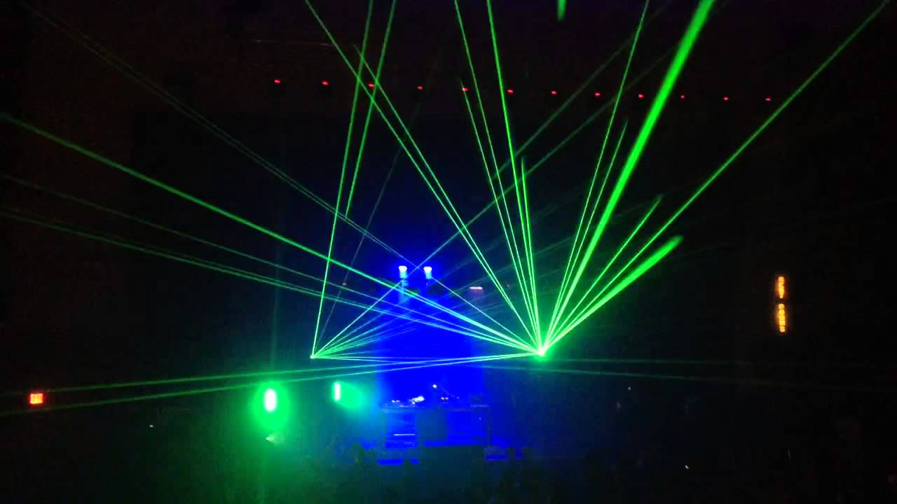 Motor City Lasers and Detroit Rave Scene team up on lighting - YouTube