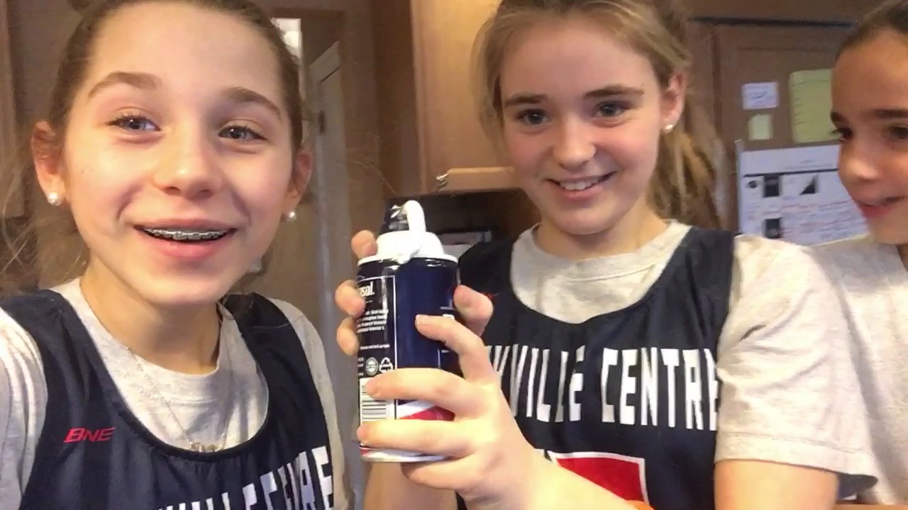 Our first FLOG!!! (Friends vlog) - YouTube