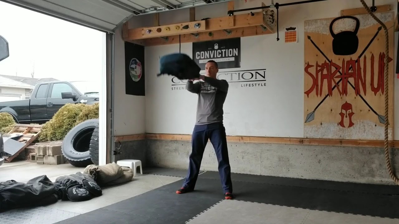 How to Ruck Swing - YouTube