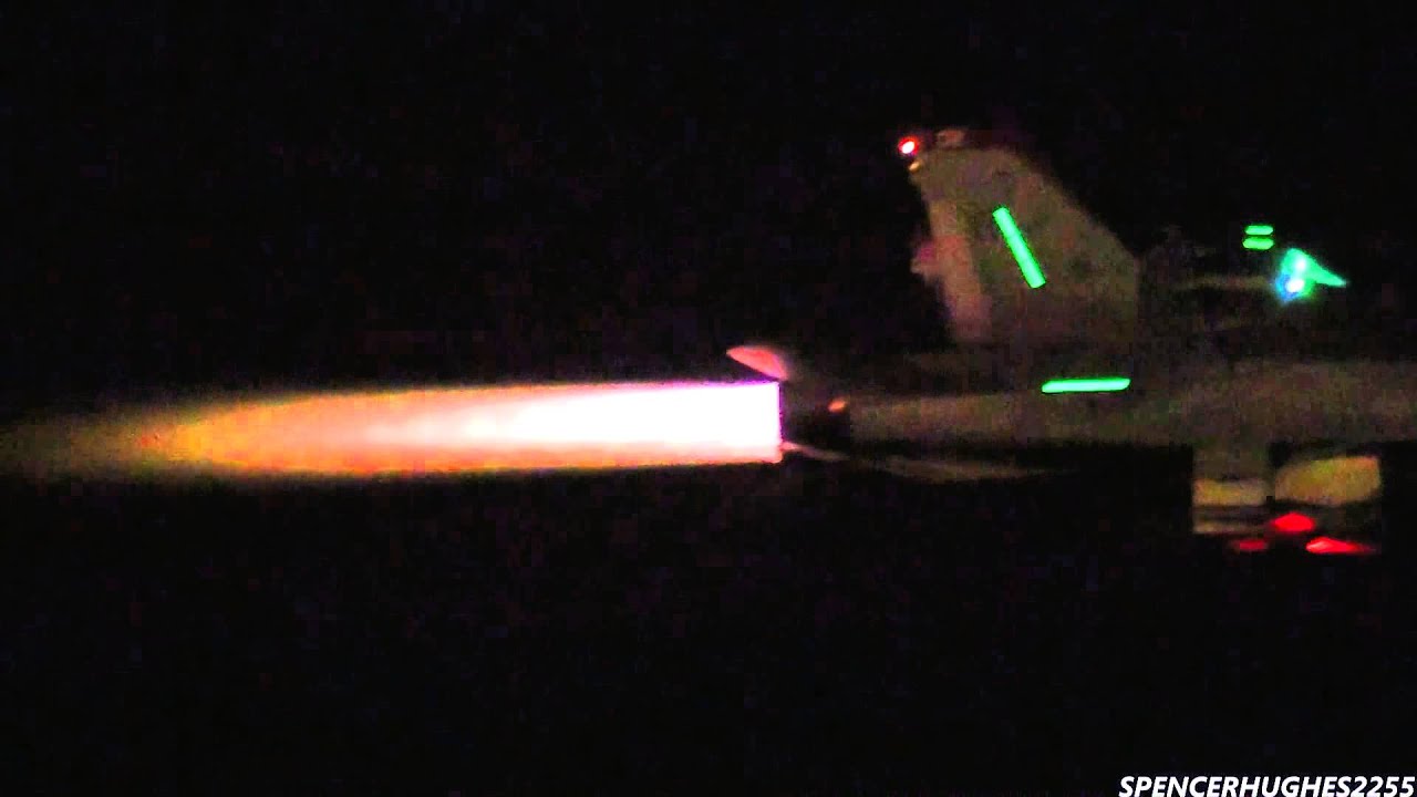 F/A-18 Hornet AB night Demo @ 2014 MCAS Miramar Air Show - YouTube