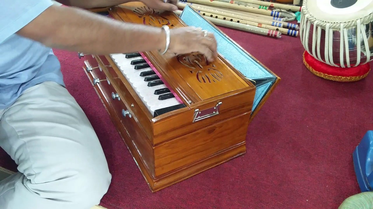 Harmonium Double reed - YouTube