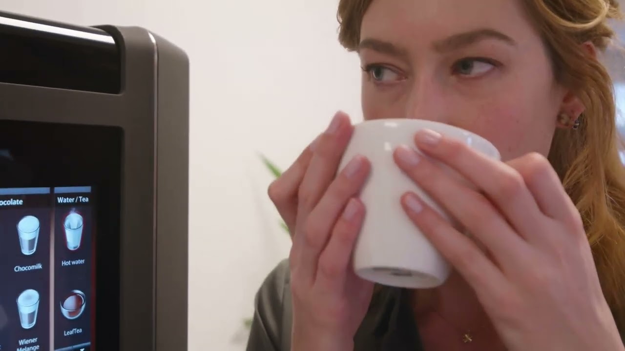 Zia from Dejong Duke The reliable and easy to use coffee machine for ...