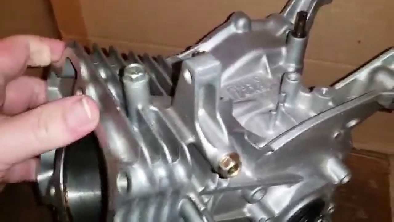 Subaru EX21 - Bare Engine Block - Examination - YouTube