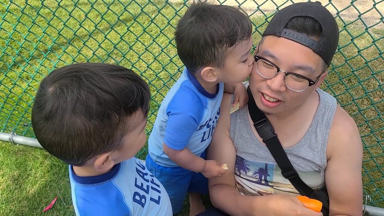 Summer Vlog Uploading In The Middle Of Winter 한겨울에 올리는 한여름 브이로그 - YouTube
