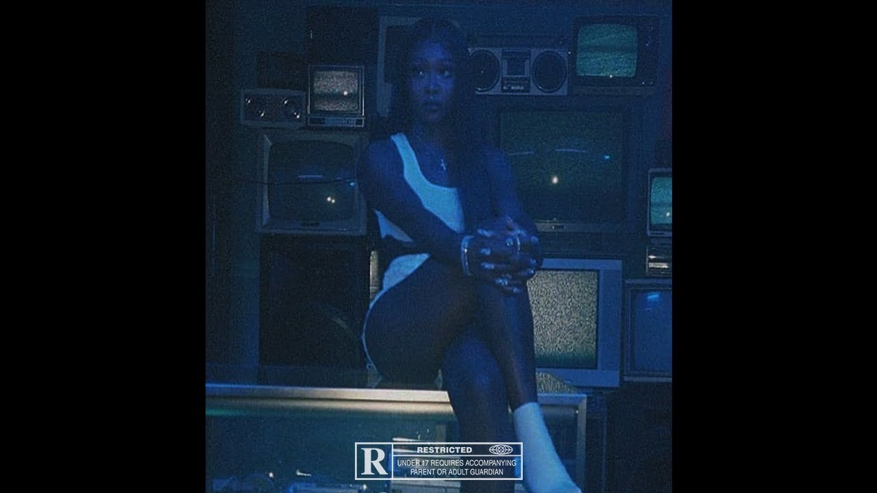 (FREE) Summer Walker Type Beat ~ "Therapy (Interlude)" - YouTube