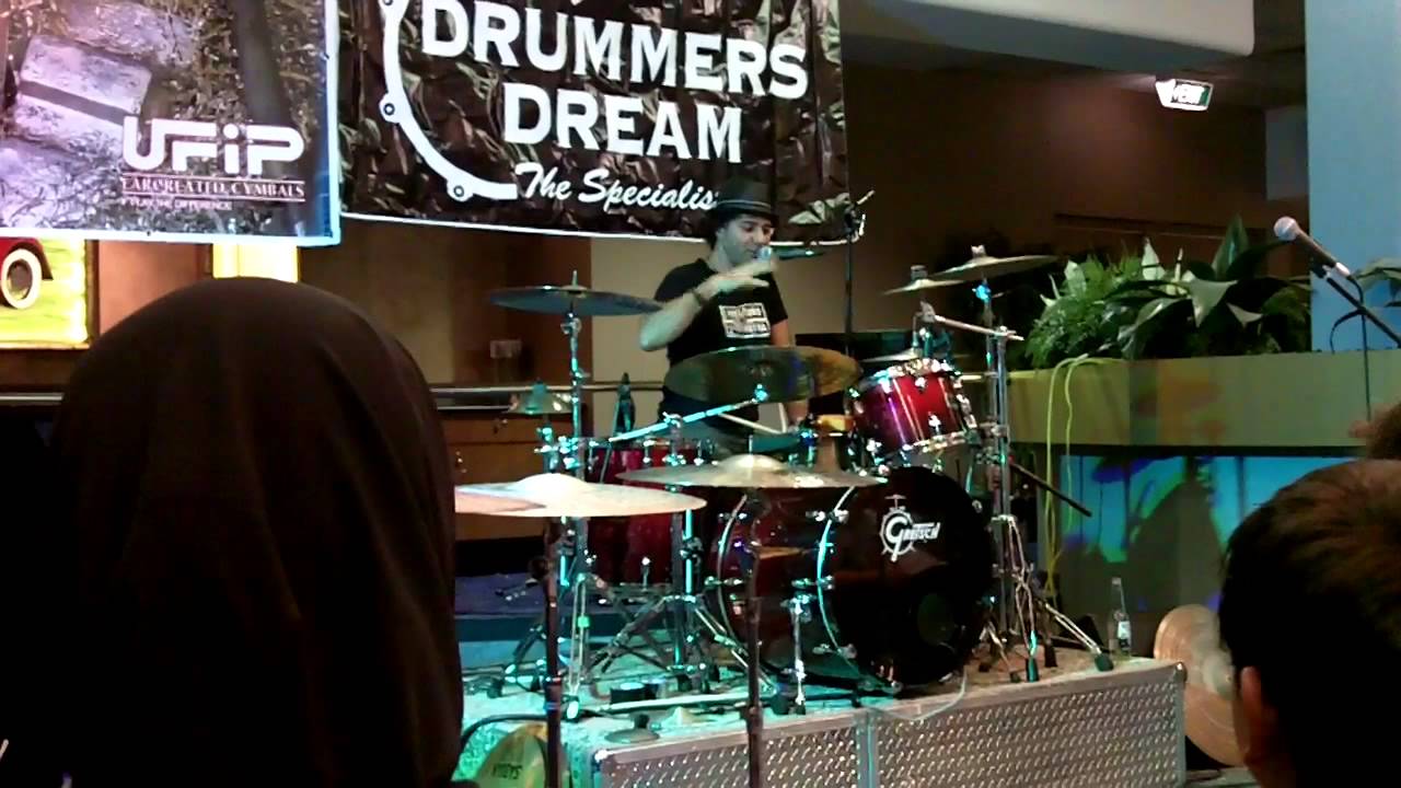 Nicky Bomba Drum Clinic - YouTube