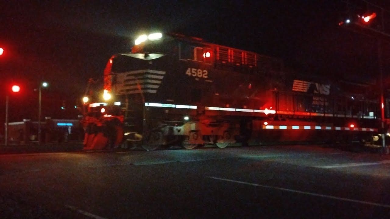 Ns 4582 leads mixed - YouTube