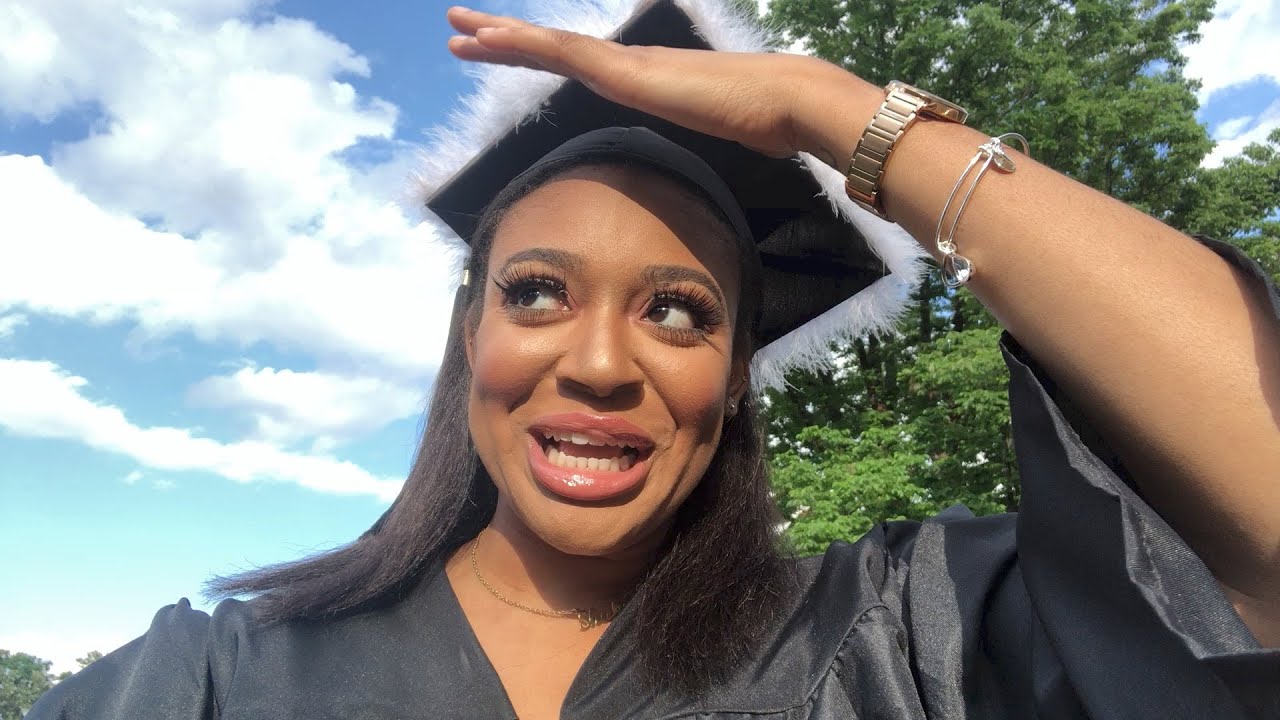GRADUATION VLOG| OFFICIALLY A COLLEGE GRADUATE🎓 - YouTube