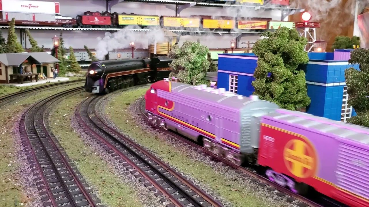 N&W 611 "O Gauge" and "Real Gauge" - YouTube