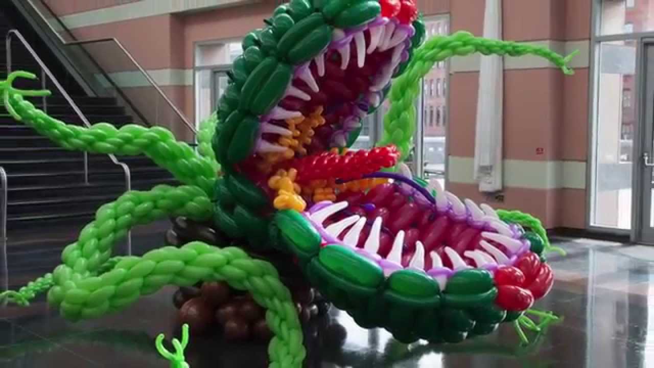 Audrey 2 - Feed Me - YouTube