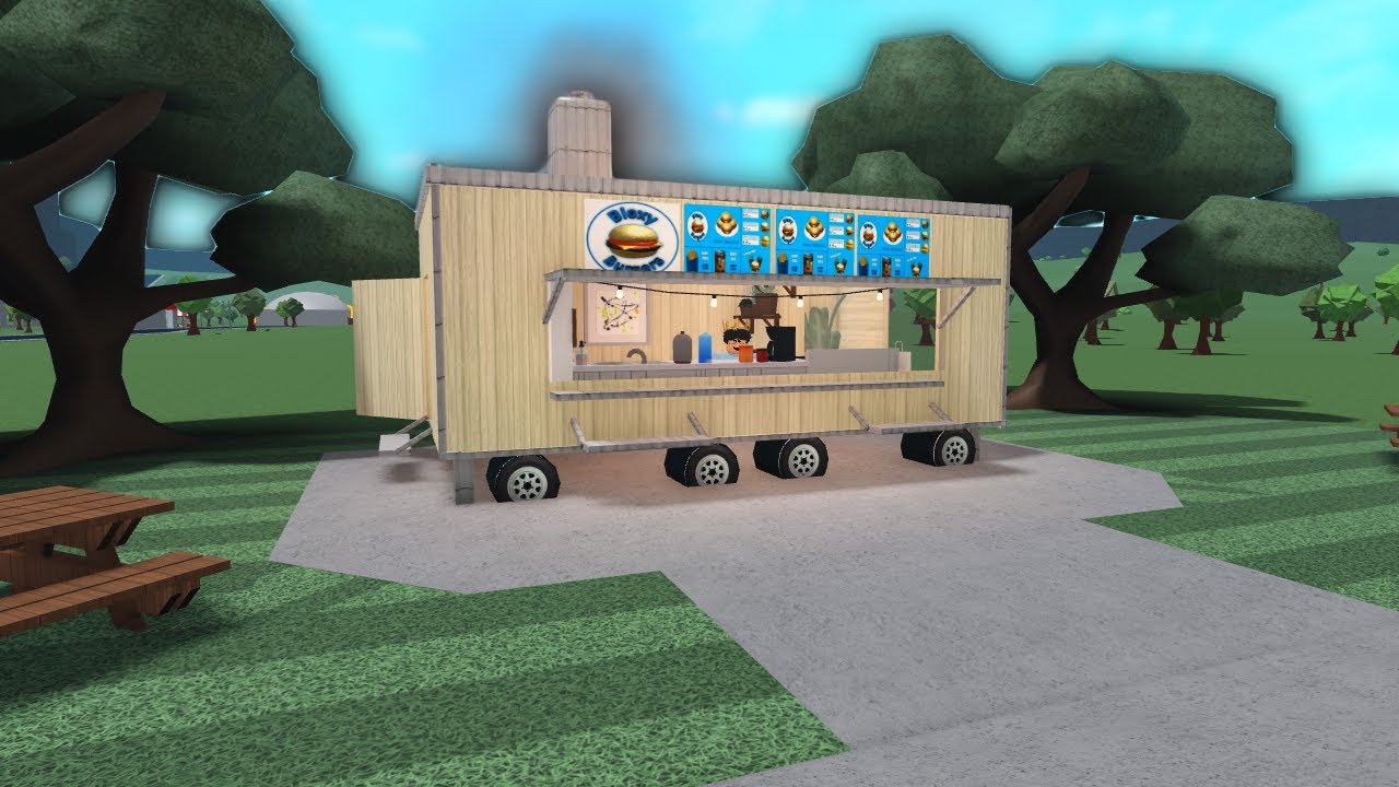 BUILDING THE BLOXY BURGERS FOOD TRUCK AS A HOUSE - YouTube