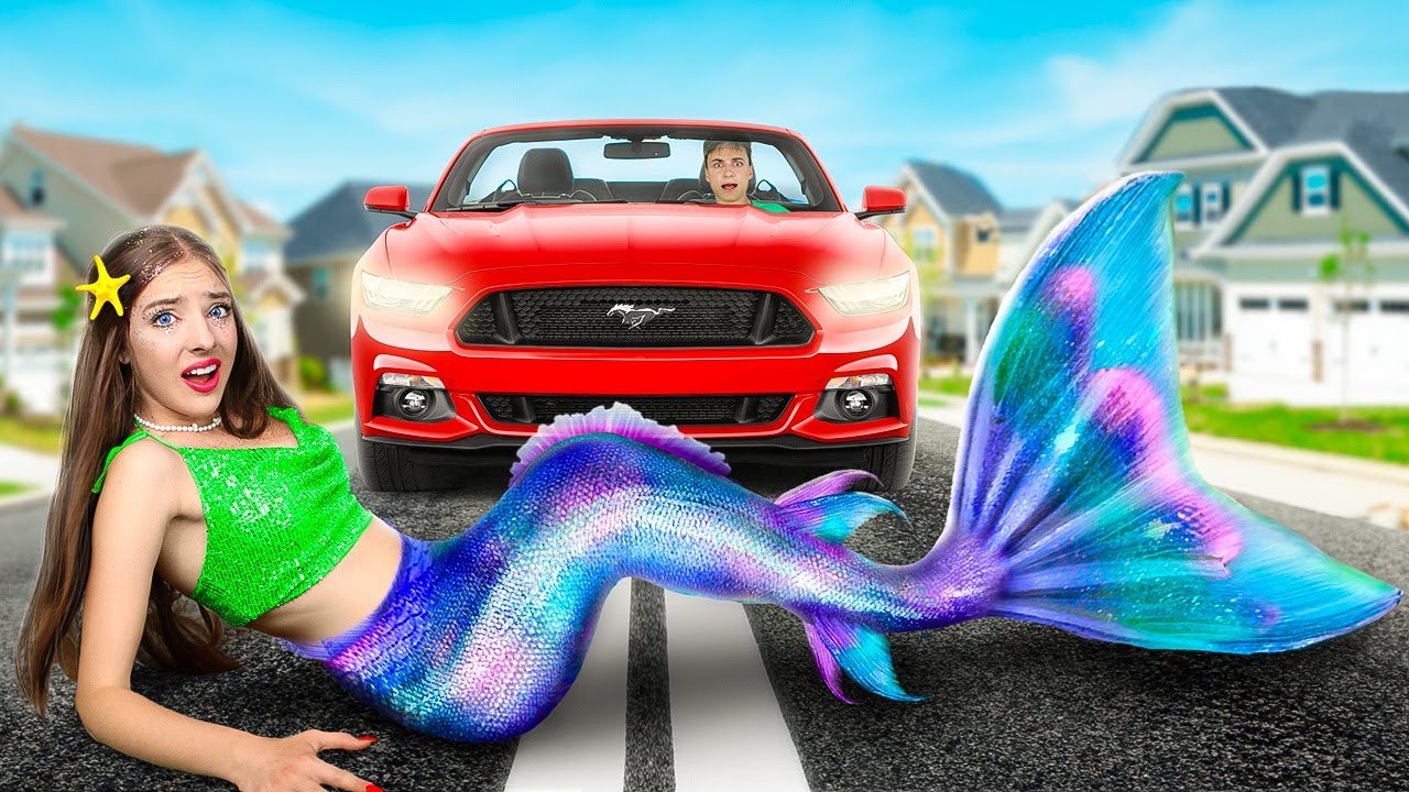 I Became a Mermaid || Popular VS Unpopular Mermaid Twin - YouTube