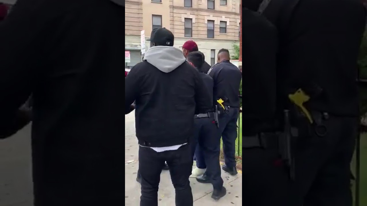 71 Pct. - NYPD Assaults And Arrests A Male For A Violation - YouTube