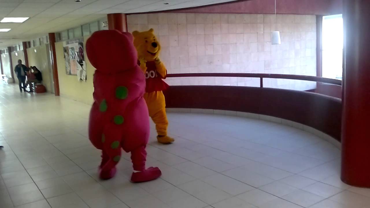 Barney vs winnie pooh UPP. - YouTube
