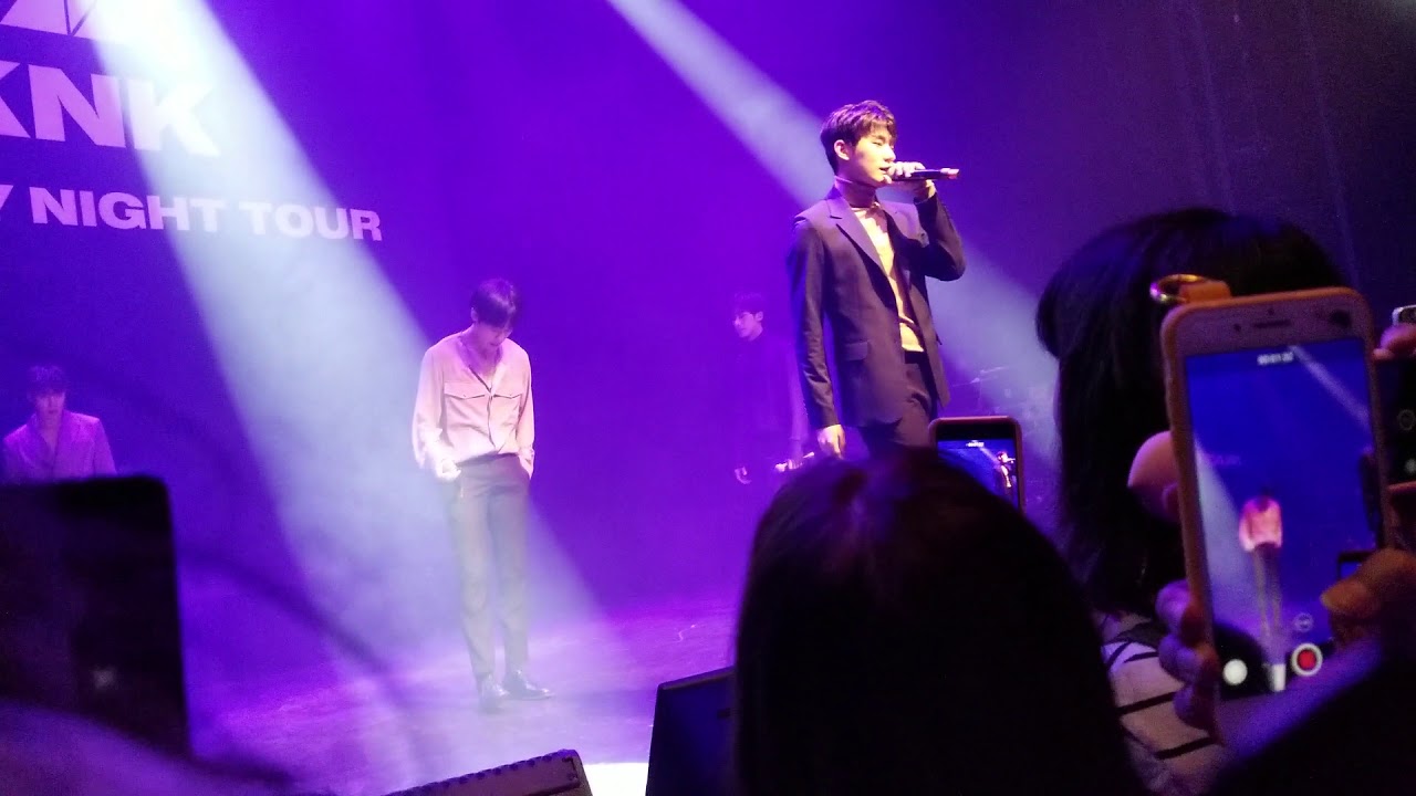 190301 KNK Rain - Lonely Night in Chicago - YouTube