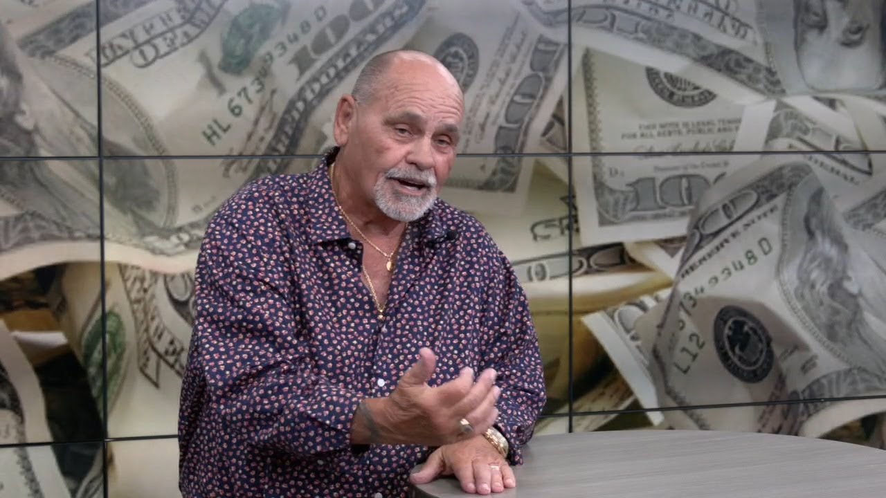JCPS bus driver, who quit after winning lottery jackpot, gives cut to ...
