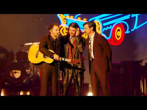 The Avett Brothers - Murder in the City (Ft. Adrian Blake Enscoe from Swept Away)