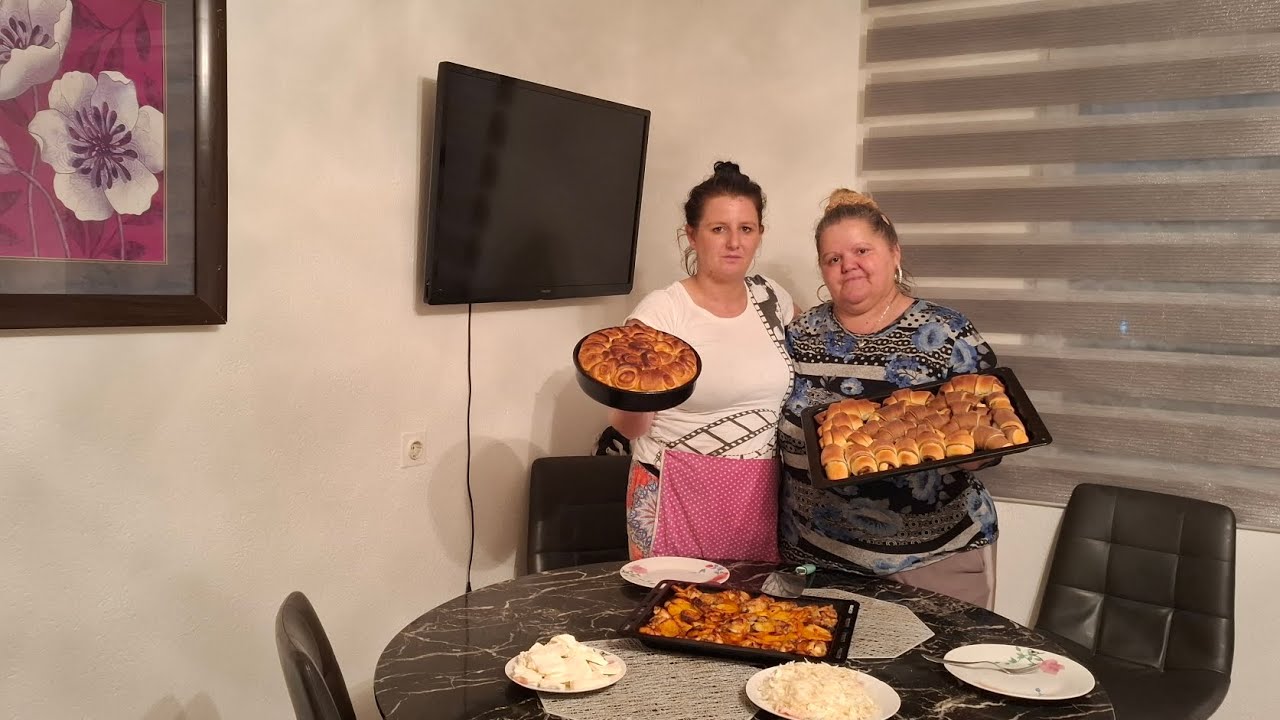 Pogaca kao iz bajke kod mene i moje majke još štogod kod nas vrjeme je ...