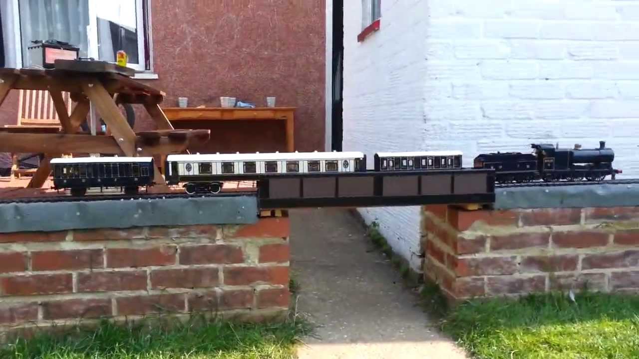 Gauge 1 live steam 4f project loco pullman southern belle coach - YouTube