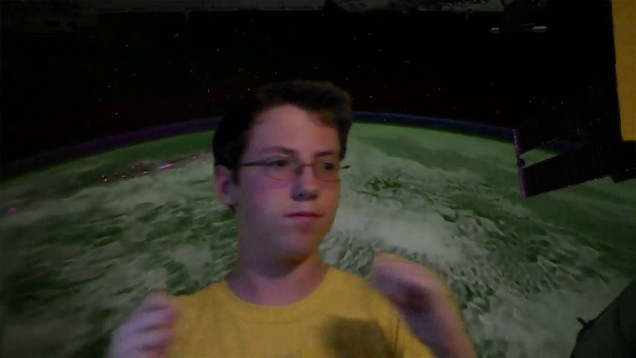 Fun with chroma key - YouTube