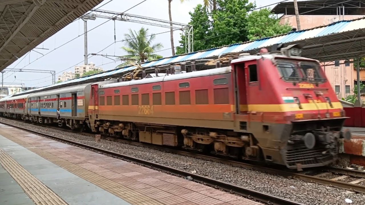 11011- Mumbai/Csmt - Dhule Express Skips Shahad Station With WAP4 ...