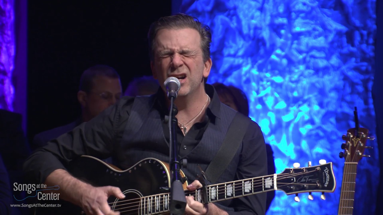 Chris Trapper- "Skin" (Live at Songs From The Center on PBS) - YouTube