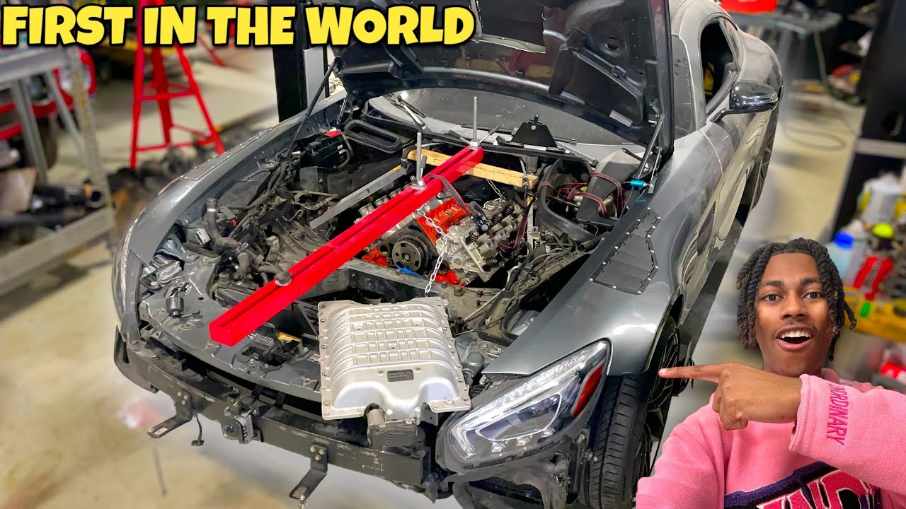 INTRODUCING THE WORLDS FIRST HELLCAT SWAPPED AMG - YouTube
