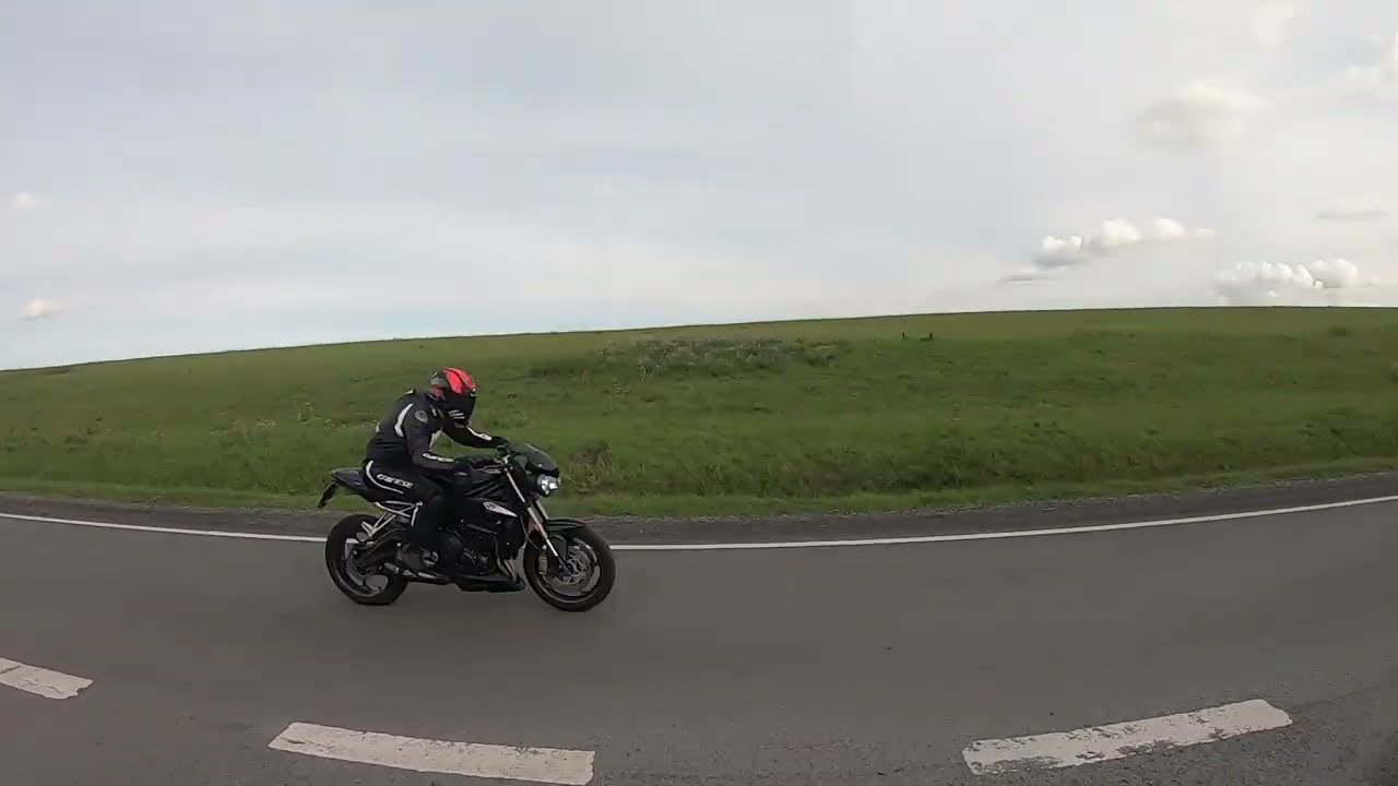 Triumph Street Triple 765 RS with SC Project SC1-R exhaust - YouTube