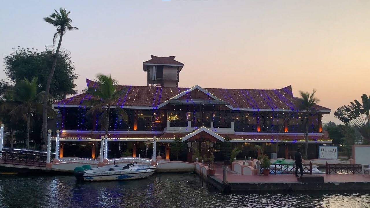 Vacation | Dec 2021 | Sterling Lake Palace | Alleppey - YouTube