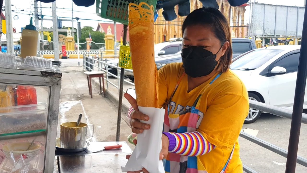 Giant Crepes - Thai street food - YouTube