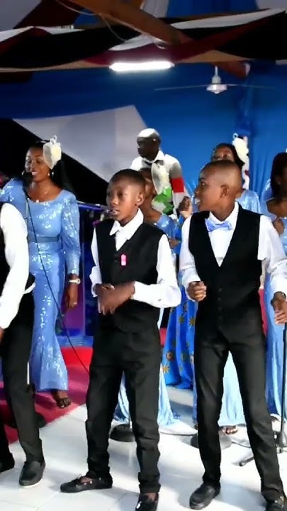 Ni yesu🔥 #gospelmusic #wedding #essencemusic #worshipmusic #dance #live ...