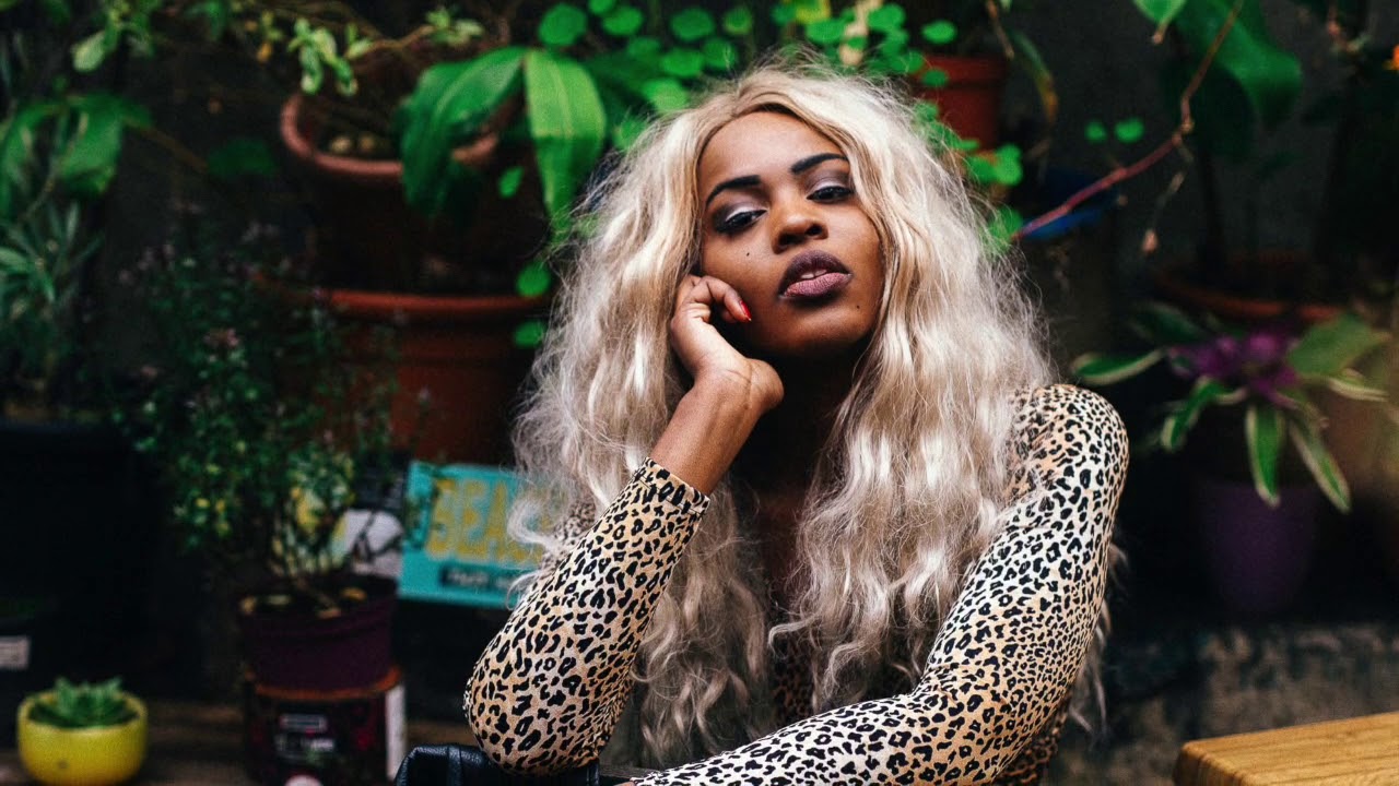 Celaviedmai - Hold Yuh (ft. Gyptian) - YouTube