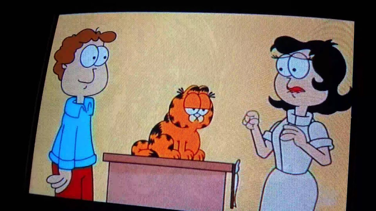 Pete Holmes Garfield video - YouTube