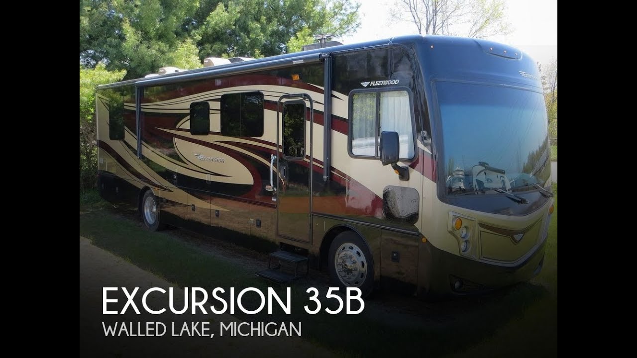 [UNAVAILABLE] Used 2015 Excursion 35B in Walled Lake, Michigan - YouTube