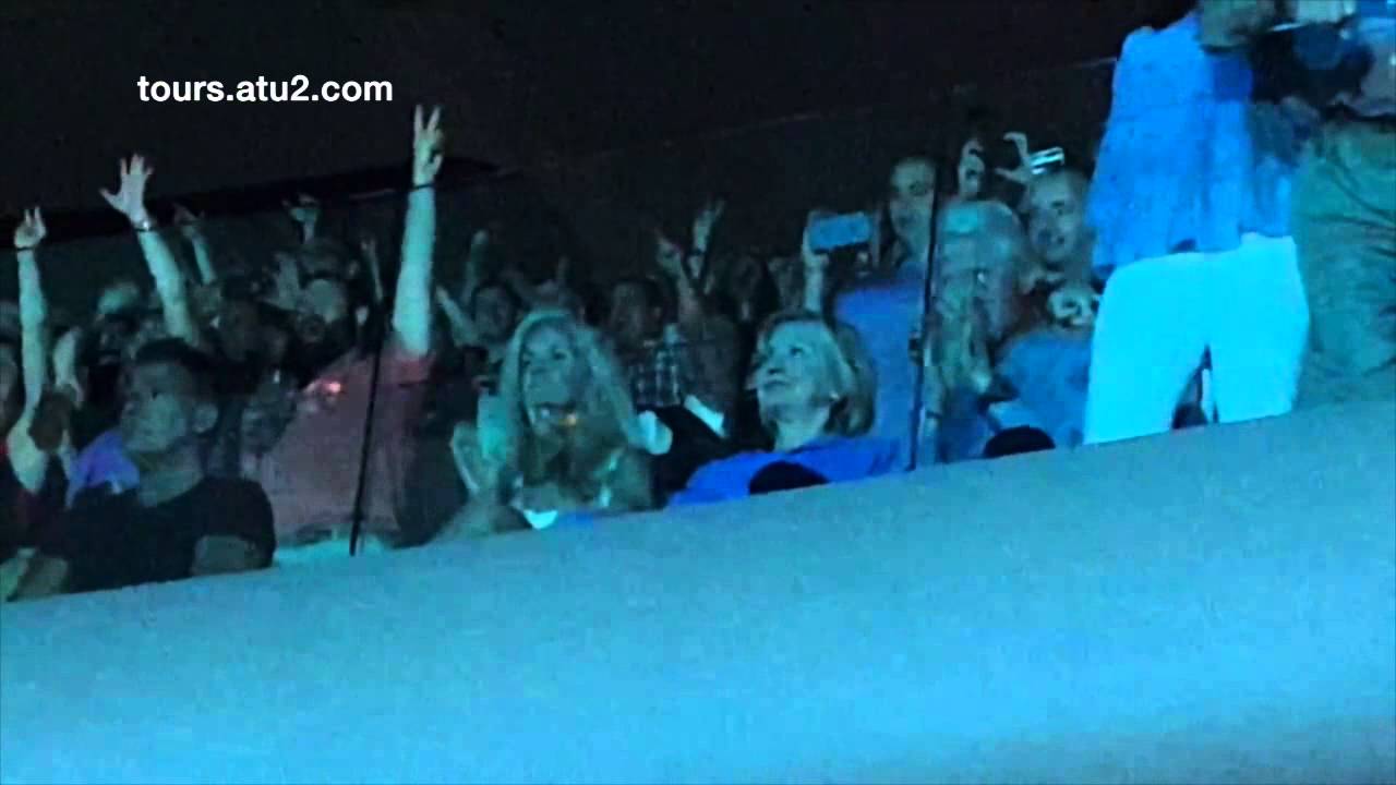 President Bill and Hillary Clinton at U2 concert, July 31, 2015 - YouTube