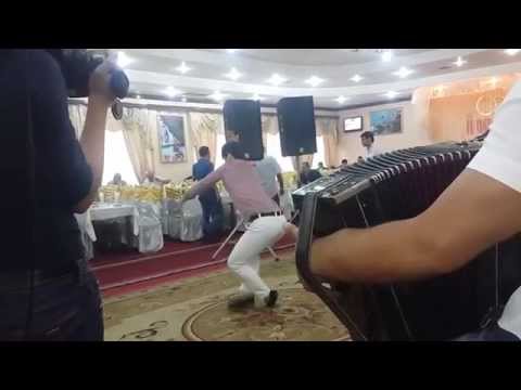 REQQAS QİSMET VE REQQAS SAMİR  MASTAGA TOYUNDA GOZEL REQSİ   (part 1)