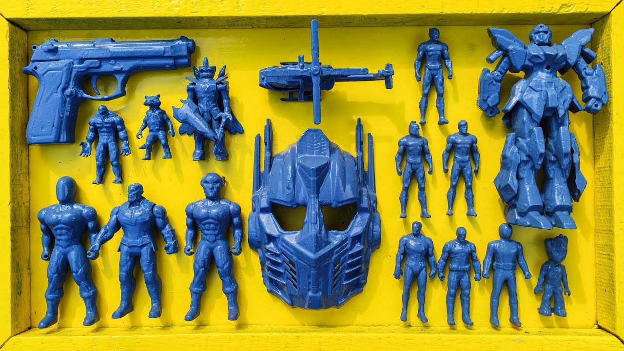 Membersihkan Mainan Avengers Optimus prime,Ant man, Bamblebee,Ironman ...
