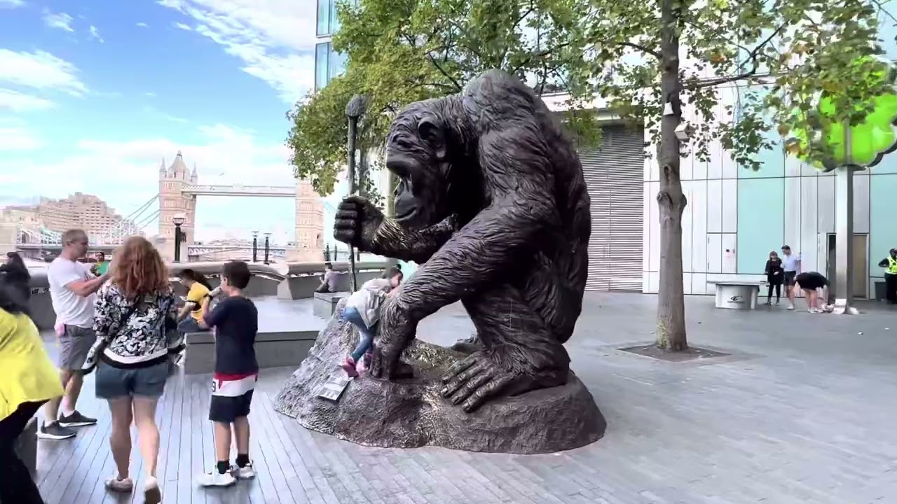 London walk around- Queens Walk, Hay’s Galleria, The Shard rooftop ...