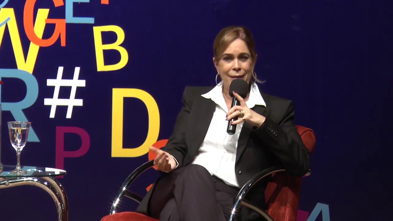 Conferência com Mary Del Priore - YouTube