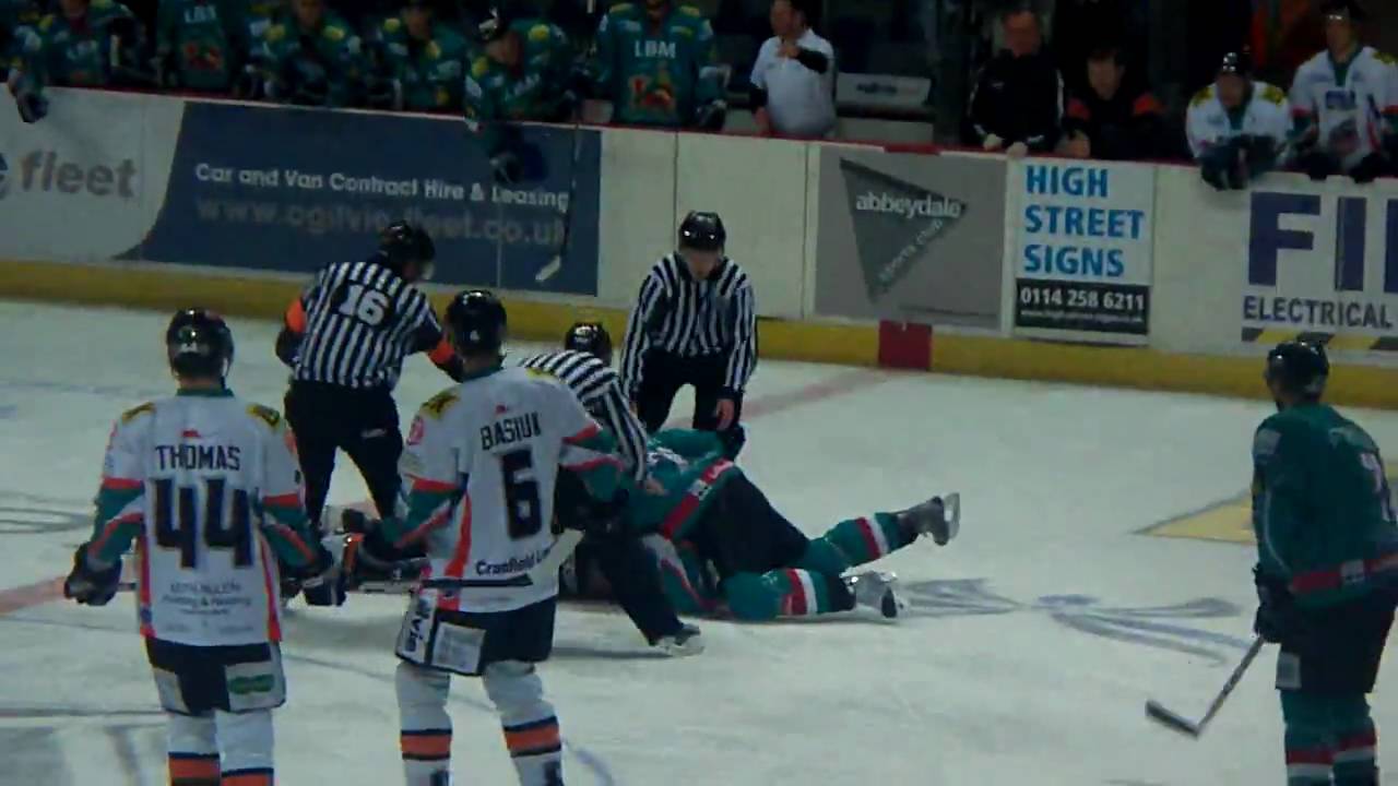 Mike Sgroi vs Sean McMorrow - YouTube