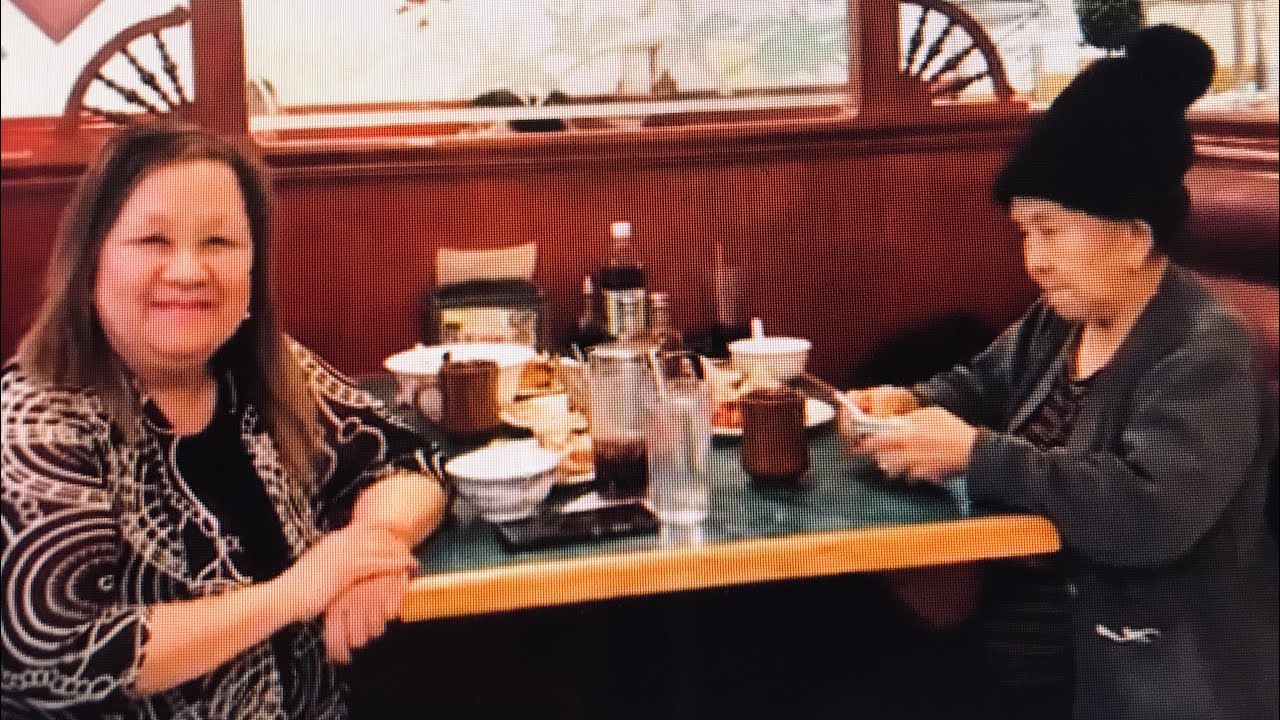 HMONG BUFFET IN MINNESOTA: Interview Mo Chang on Hmong Foods for Buffet ...