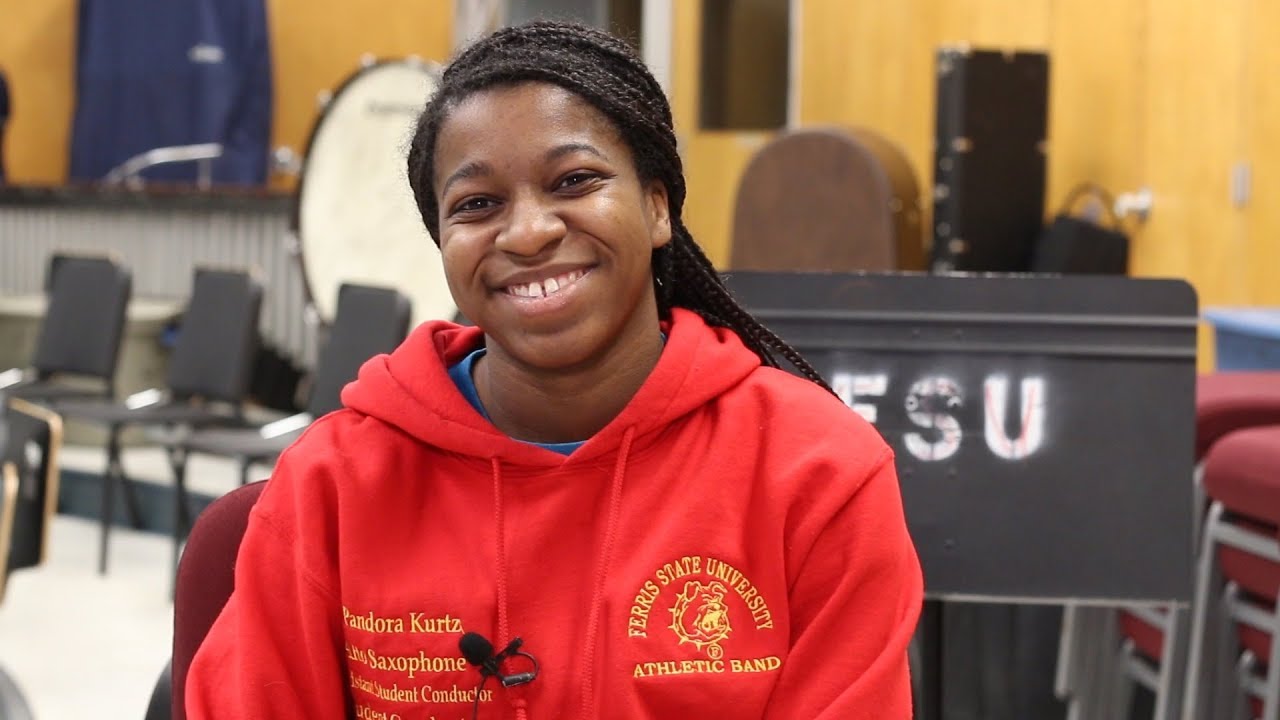 2018 Outstanding Graduate: Pandora Kurtz - YouTube