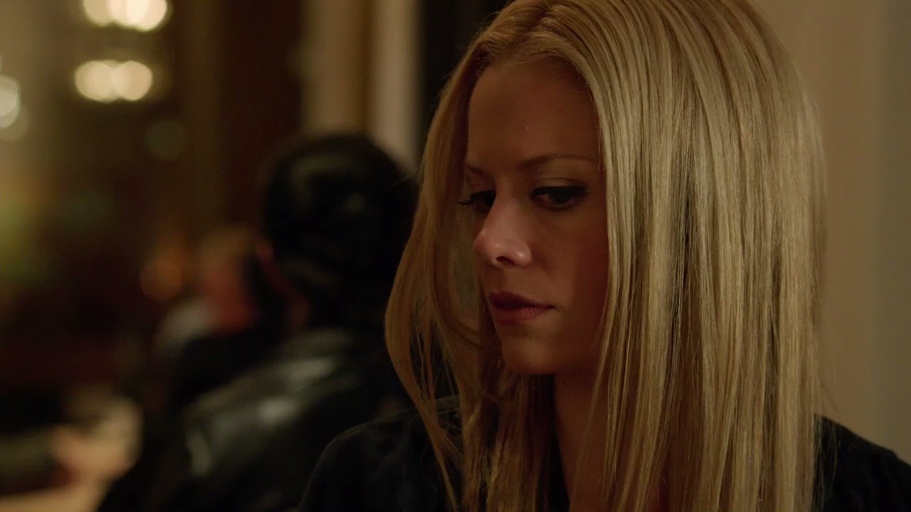 Grimm 03x11 Adalind's baby shows some of his powers. - YouTube