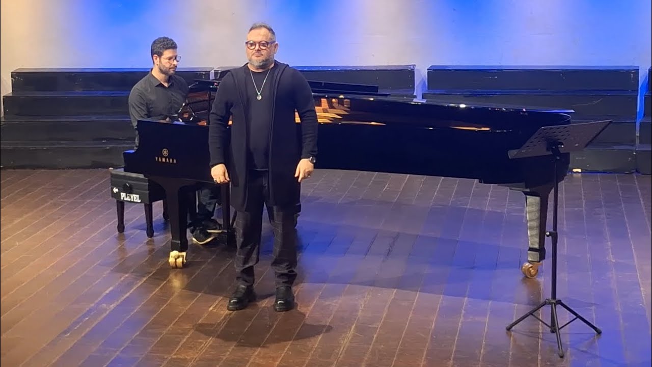 Total Eclipse Handel - André Alf (Escola de Música de Brasília). - YouTube