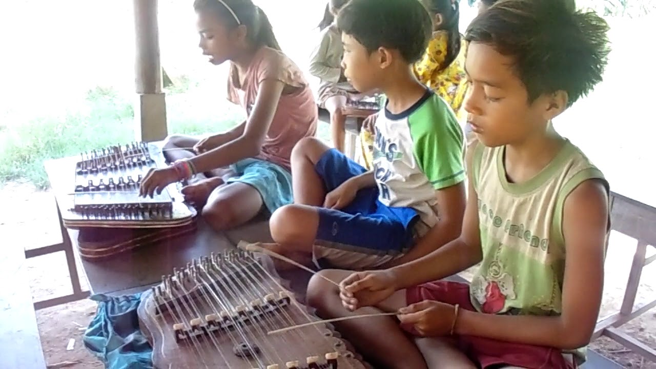 How to play Khem Srey Lis 2013 Khem Training - YouTube