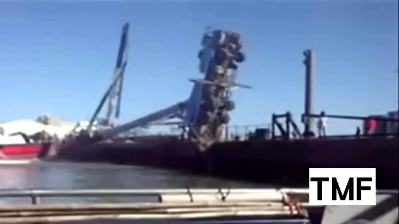 Massive Boat Launch FAIL Crane FAIL)(ship launch) - YouTube